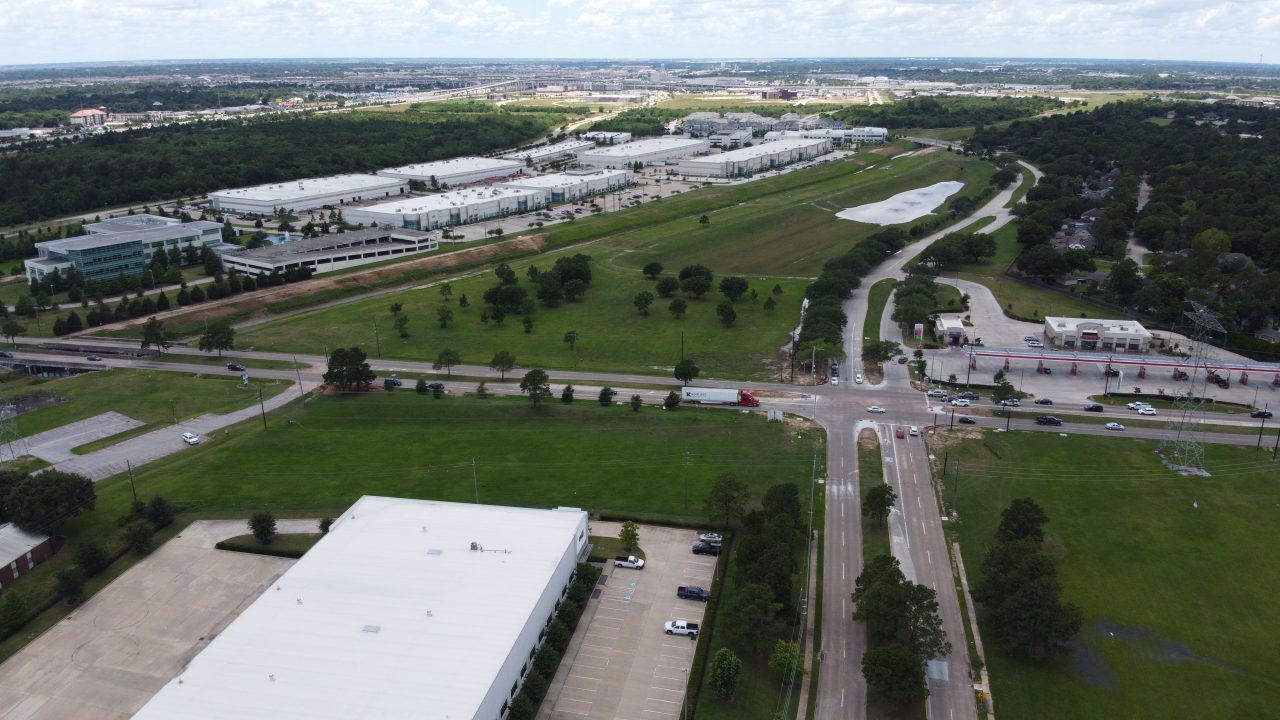 Southwest Corner of Mason & Colonial - McCormack Commercial